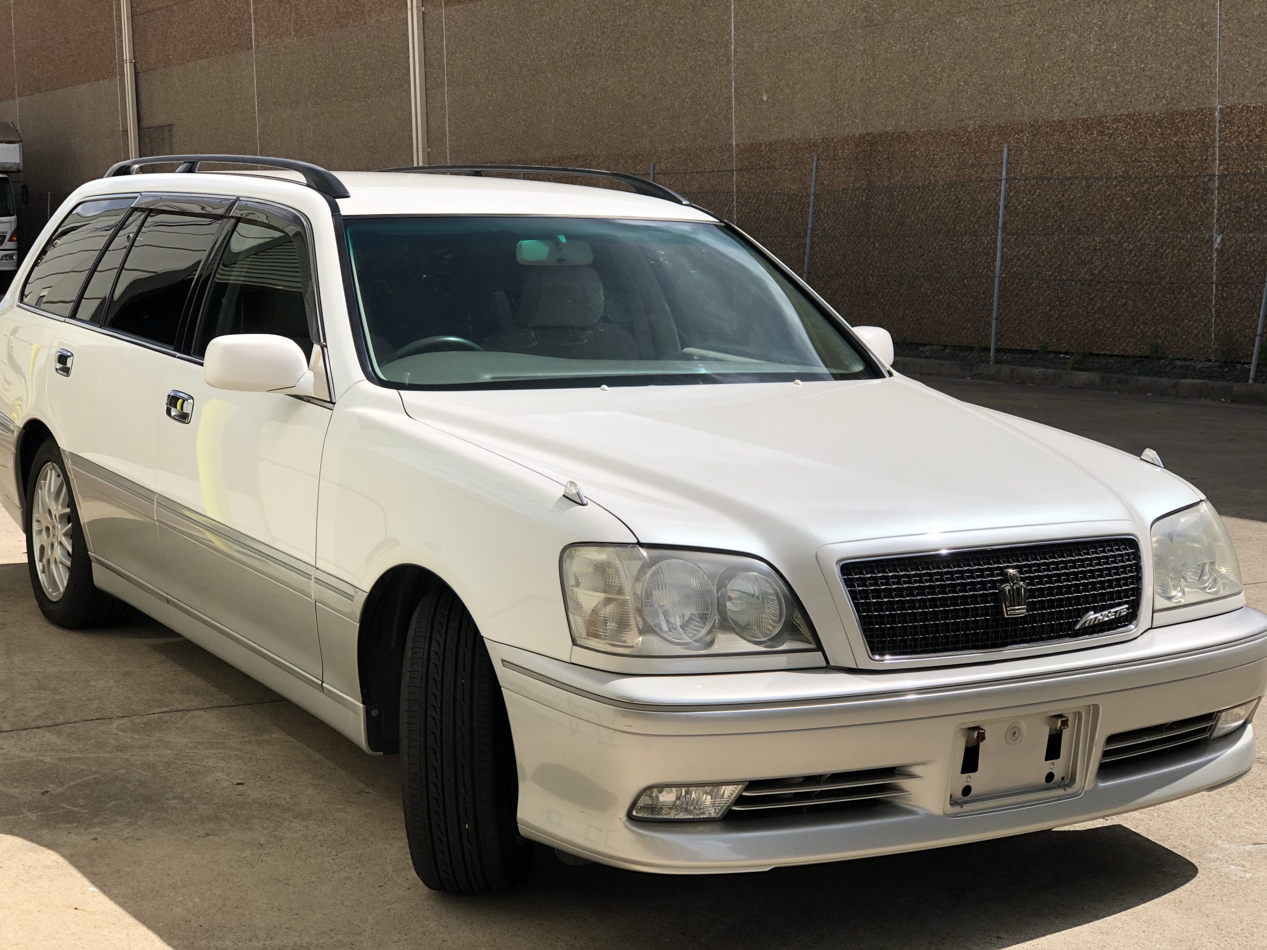 2000 Toyota Crown Estate Athlete V - Lib Australia