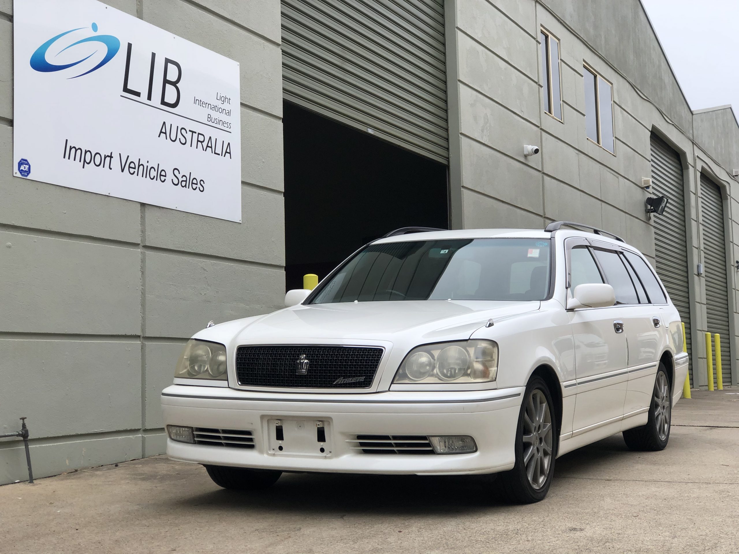 2002 Toyota Crown Estate Athlete V - Lib Australia