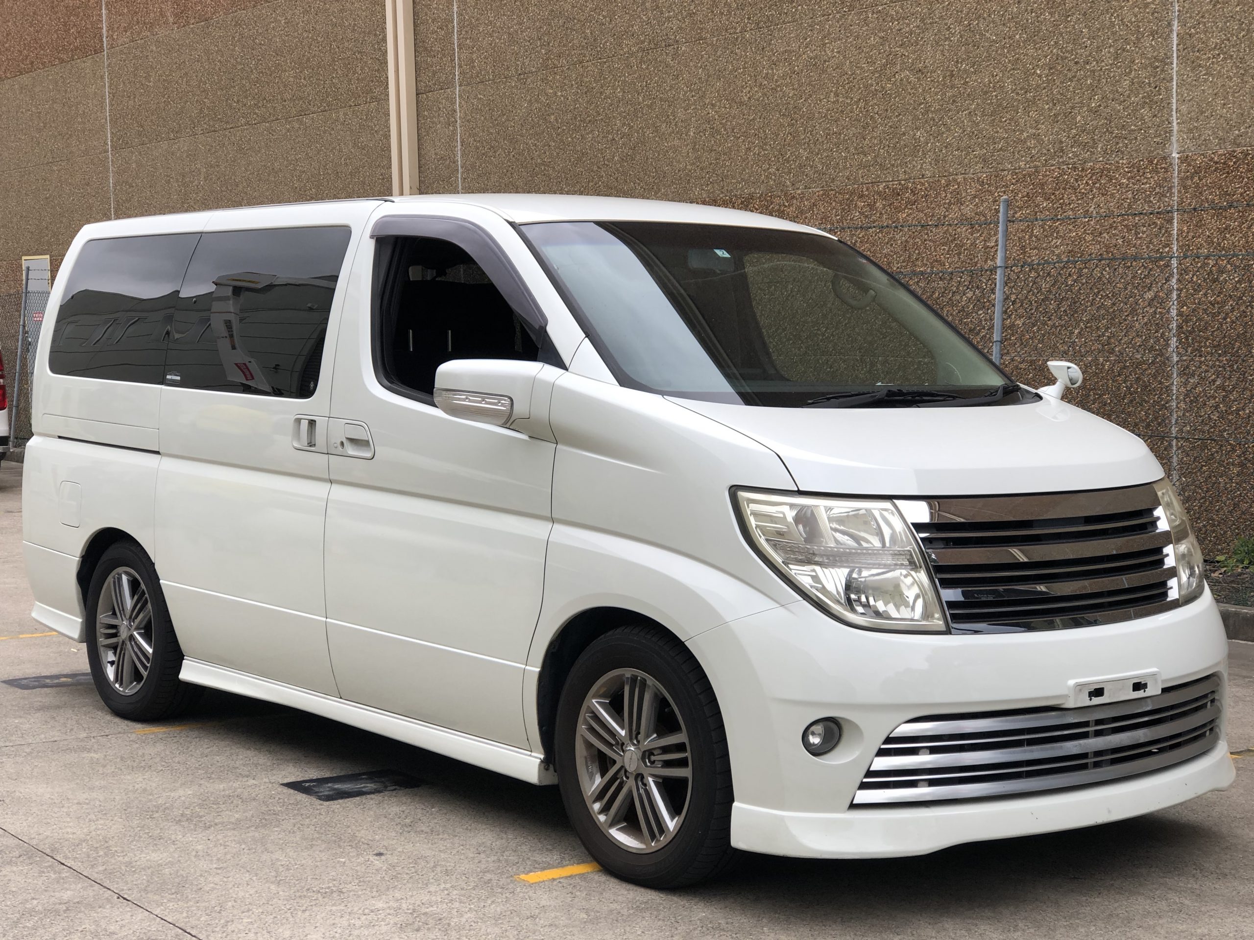 2007 Nissan Elgrand Rider-S 4WD - Lib Australia