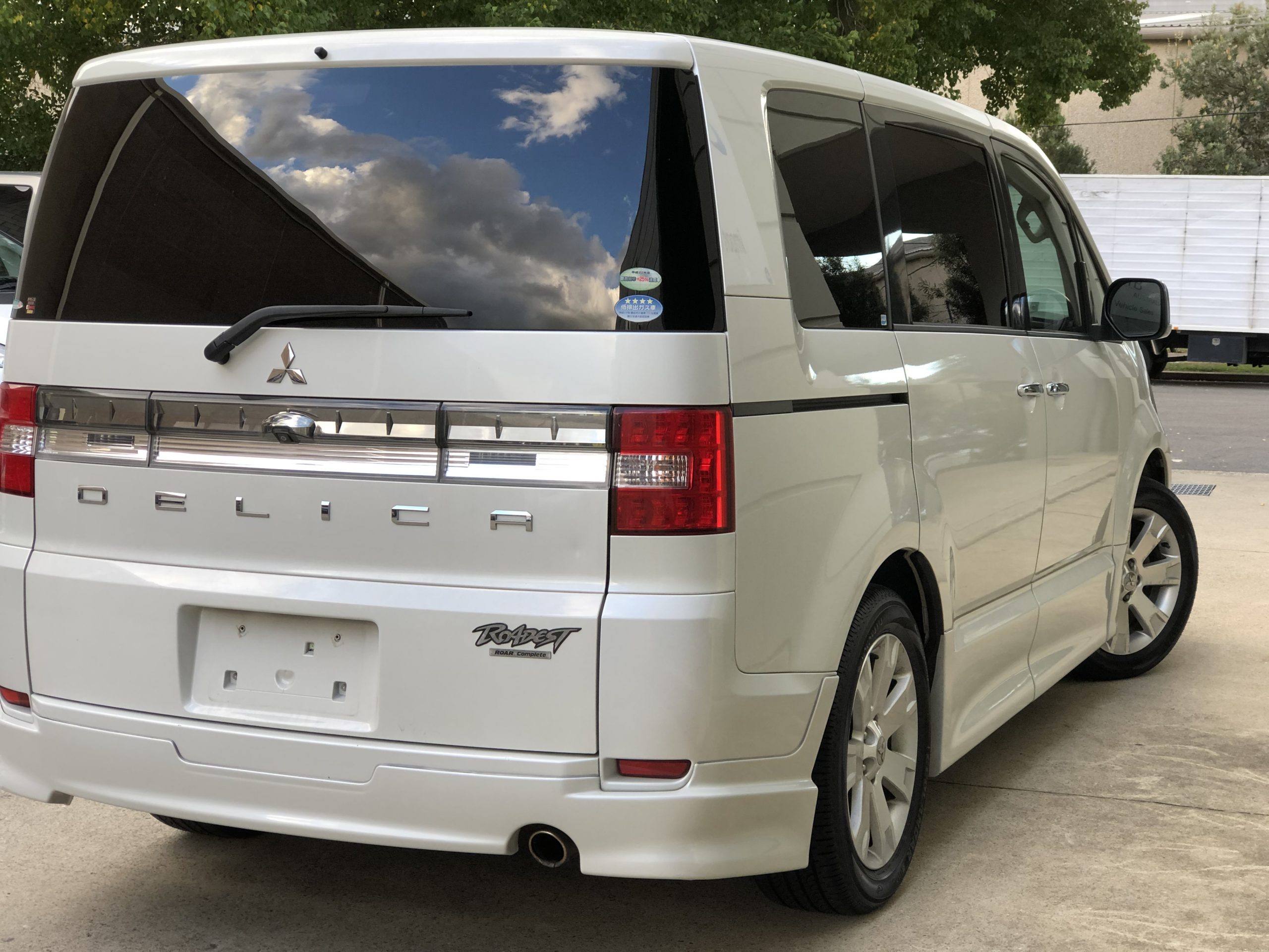 2010 MITSUBISHI DELICA D:5 ROADEST 4WD - Lib Australia